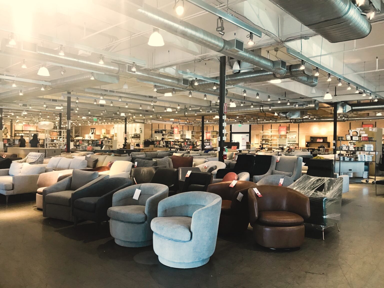 Crate & Barrel Outlet: El Segundo, California - That Outlet Girl